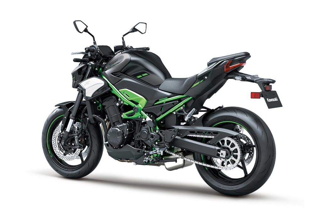 Z900 2026 – Kawasaki Avant Motos